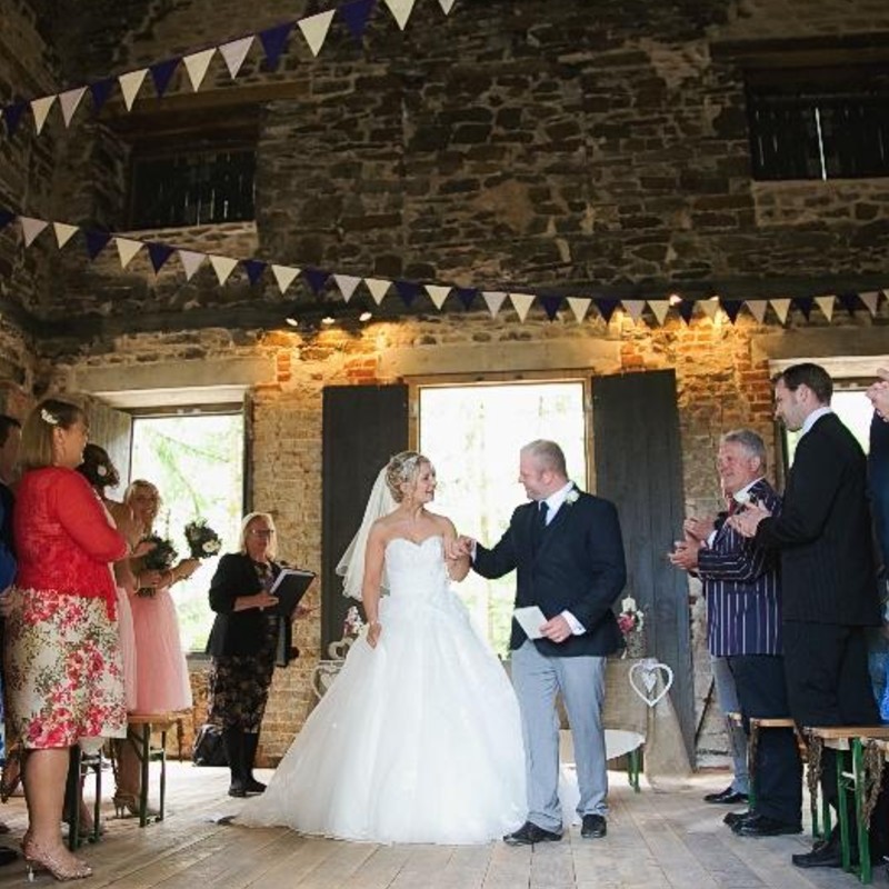 Holwell Temple | Wedding Venue | Castle Hill